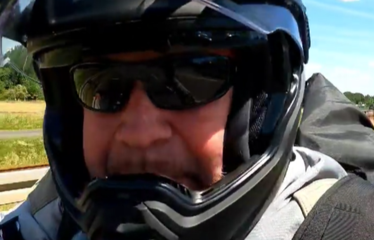 Motorradreisender Erik Peters | motomovie.de