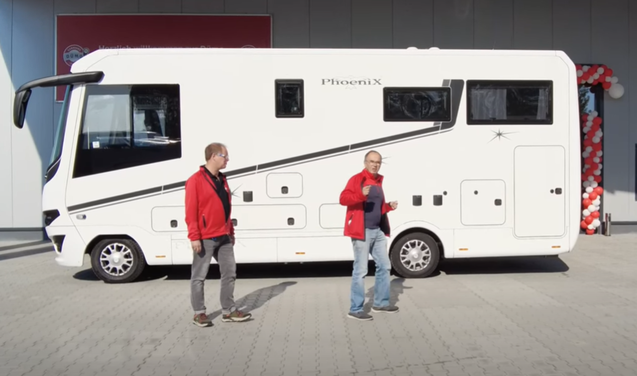 Phoenix Midiliner 7400 RSL - der Kleinste unter den großen Phoenix Linern | motomovie.de