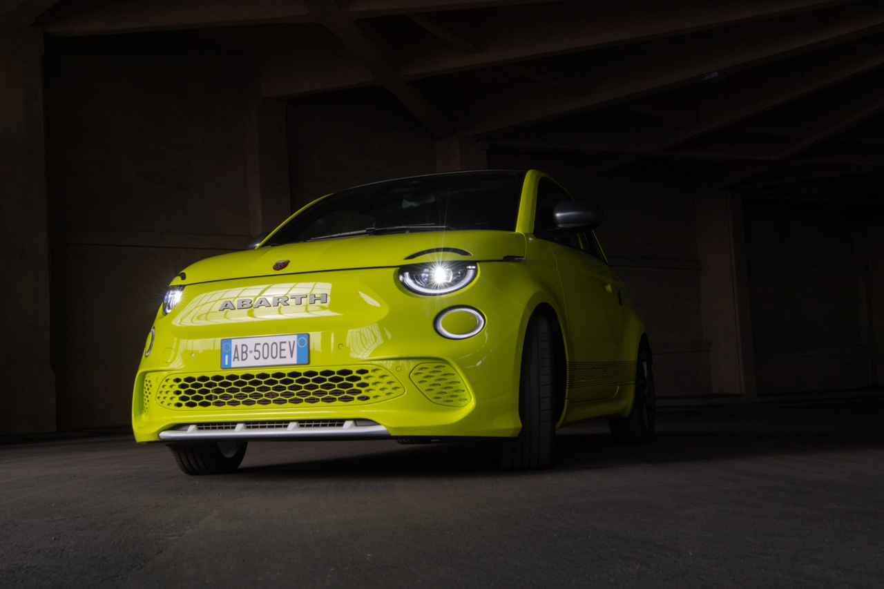 Mehr Abarth als je zuvor: Abarth wird elektrisch und noch globaler--- | motomovie.de