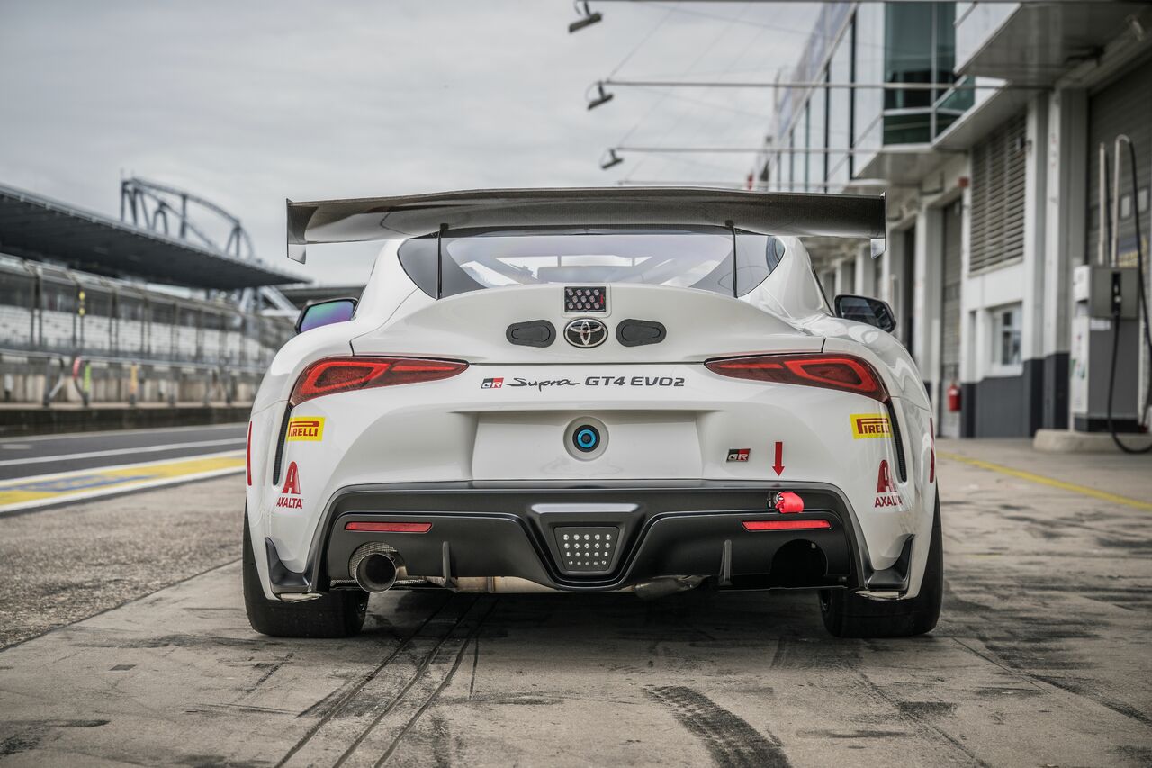Toyota GR Supra GT4 EVO2 debütiert zur neuen Motorsportsaison ...